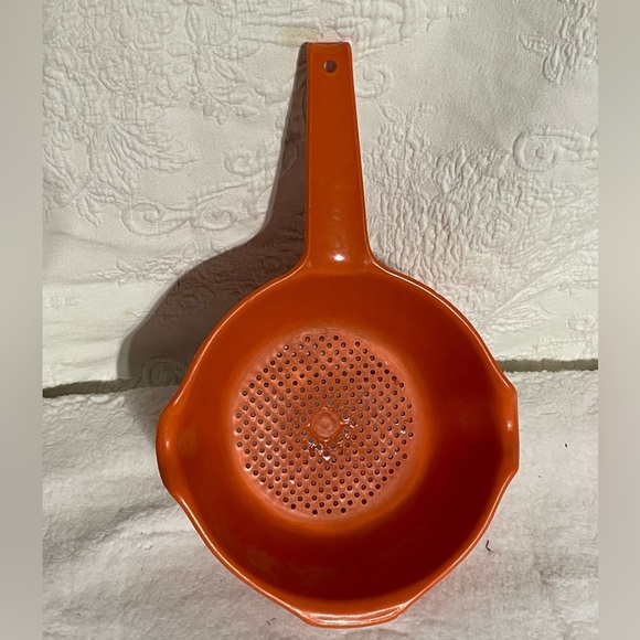 Rubbermaid | Kitchen | Vintage 97s Rubbermaid Kitchen Colander Orange ...